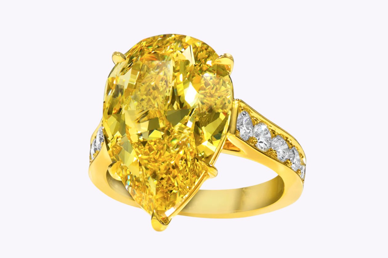 GIA Certified 10.06 Carats Pear Shape Yellow Diamond Engagement Ring in ...